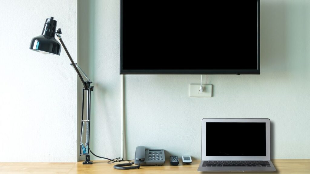 Can You Use A Smart TV Without Internet?