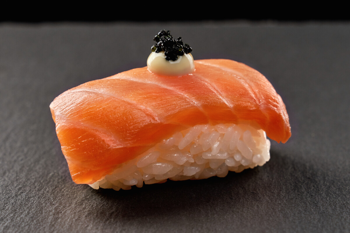 Maki vs. Temaki: Key Differences Between These Two Types of Sushi!